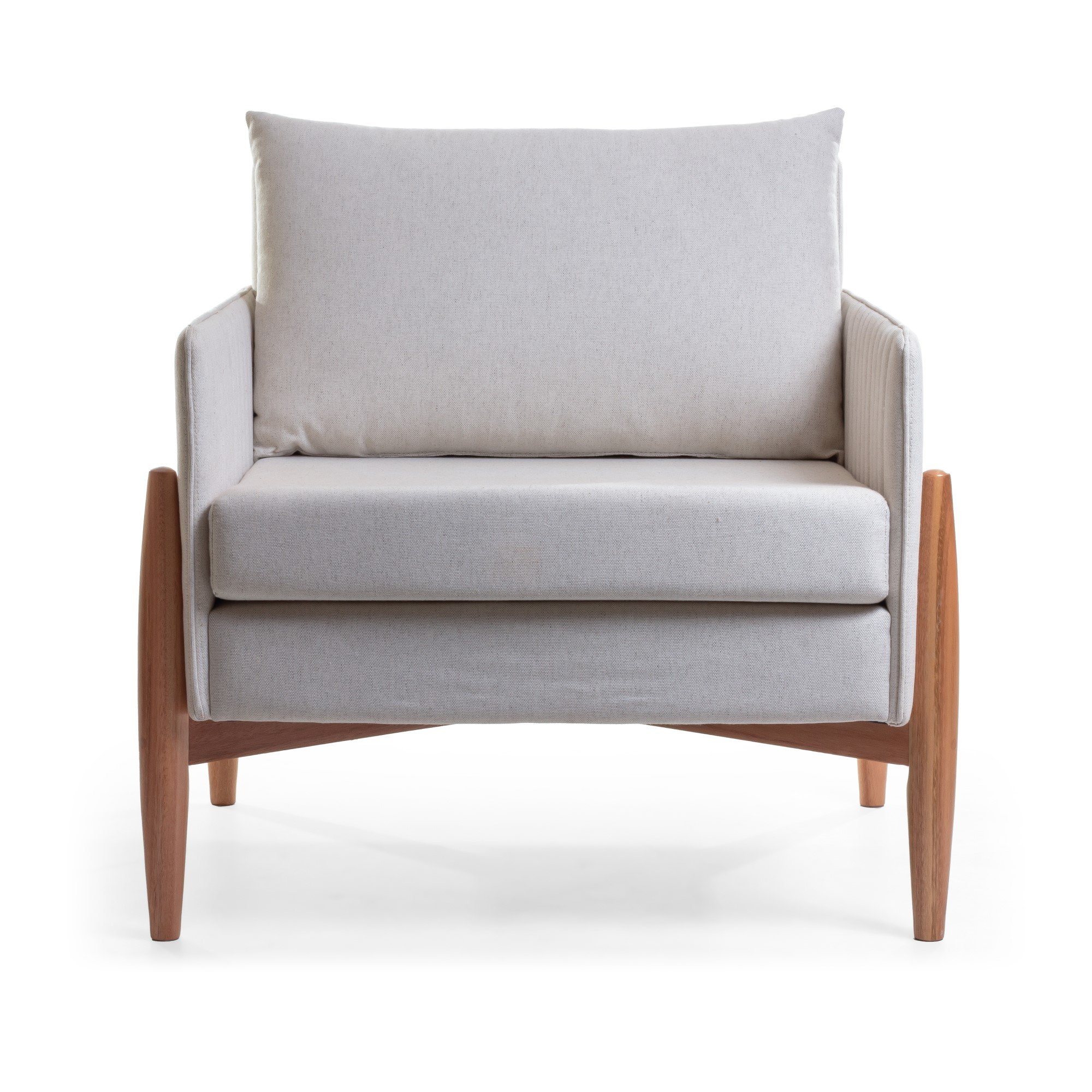 Poltrona Veneza Em Madeira com Assento E Encosto Estofado e Detalhe Em Couro